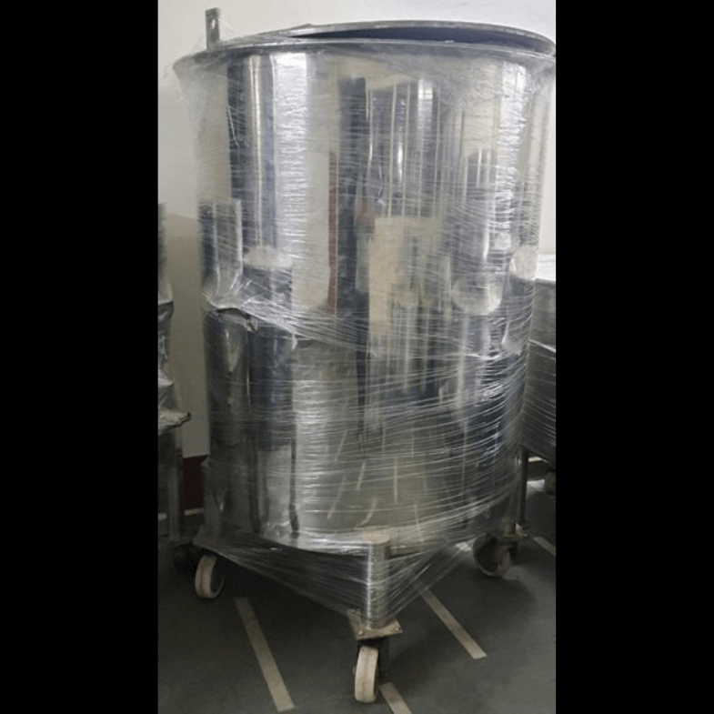 Second Hand S.S. Storage Tank 1000 Liters - Second Hand Packing Machine